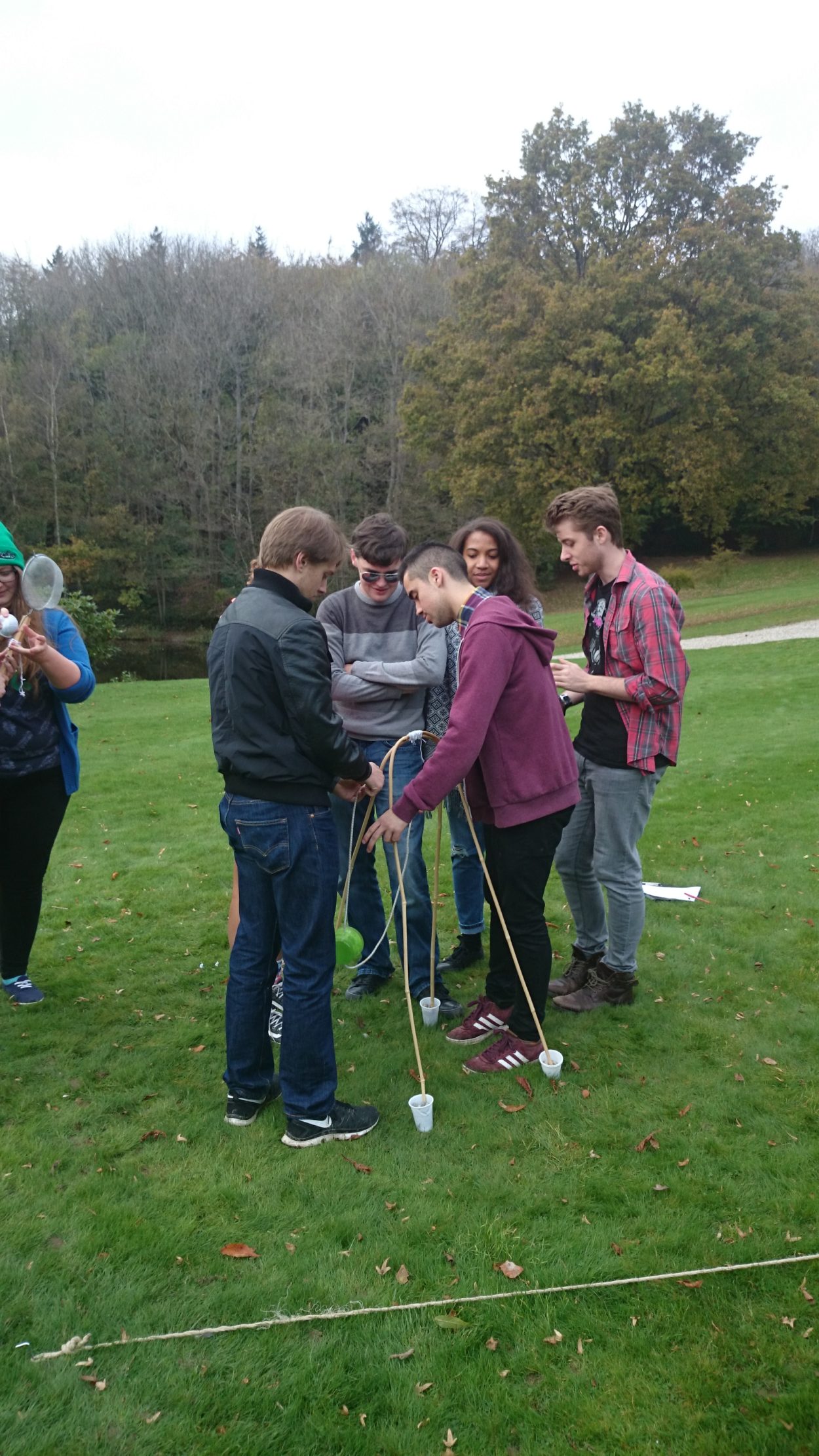 Catapult Building Challenge | WiseUp Team Building